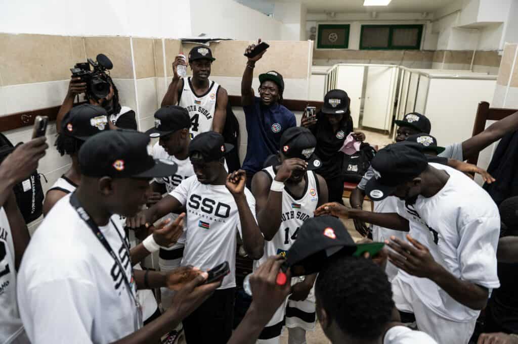 Hoops Notebook: Travante Williams wonderful for Portugal in Euro pre ...