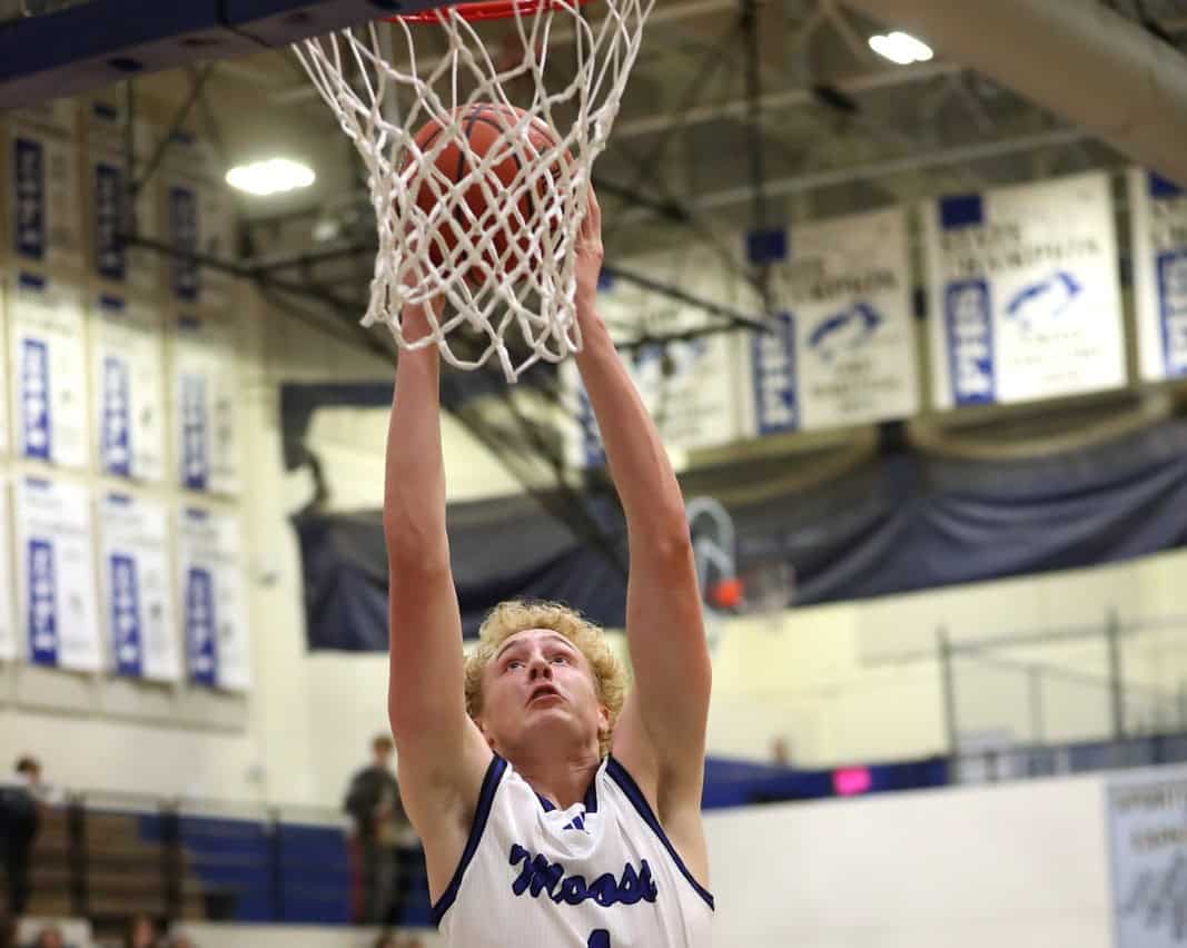 Palmer boys upset No. 3 Monroe for first win over ranked team in six ...