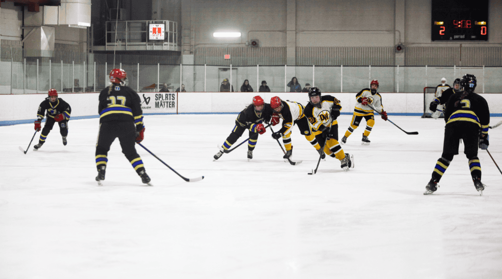 Dimond-West stays on top of Cook Inlet Conference with 5-4 championship ...