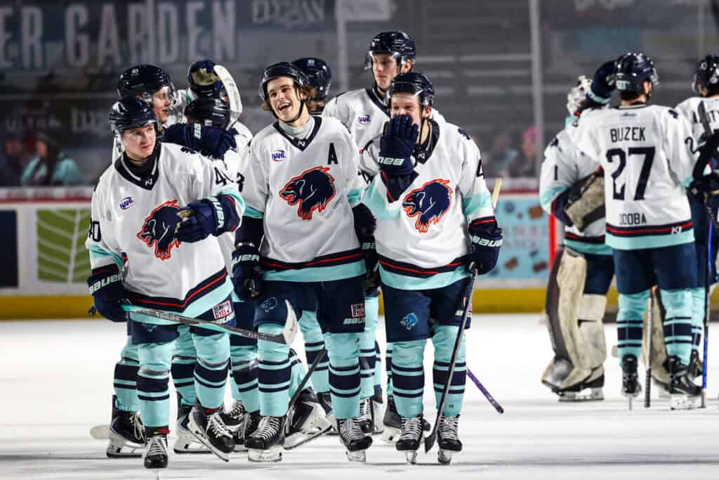 Weigel’s unforgettable goalie goal highlights Wolverines’ 4-2 NAHL win ...