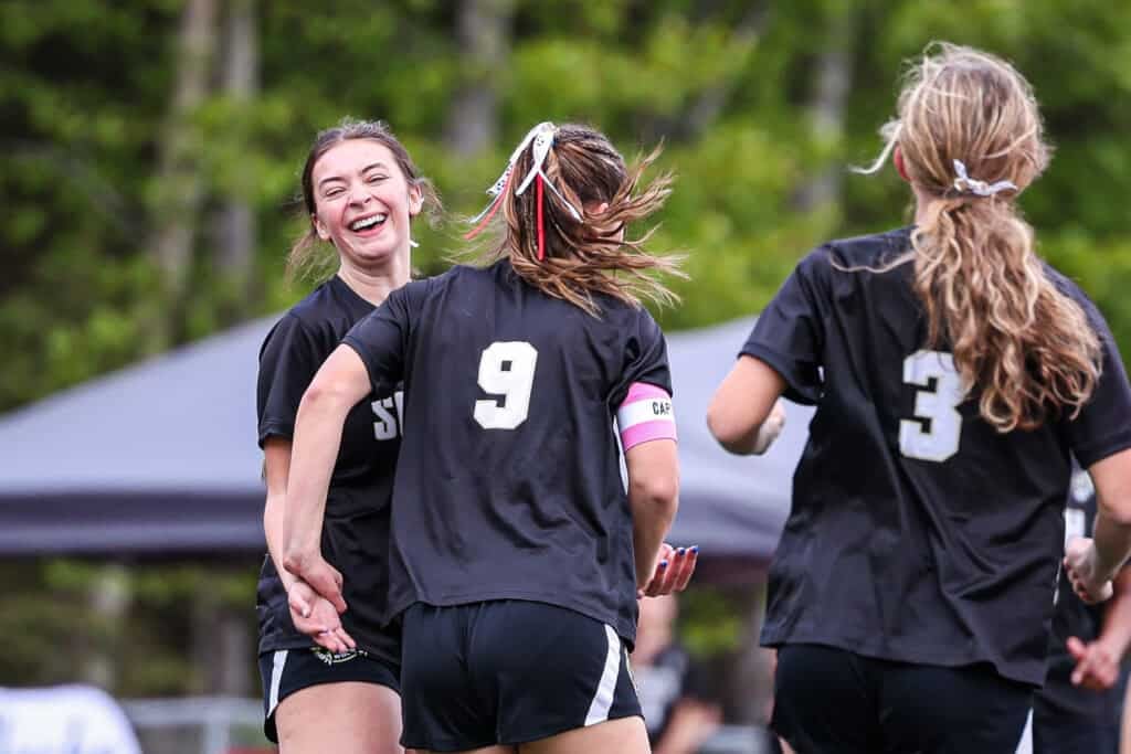 South Anchorage girls complete 20-0 season with state title - Alaska ...